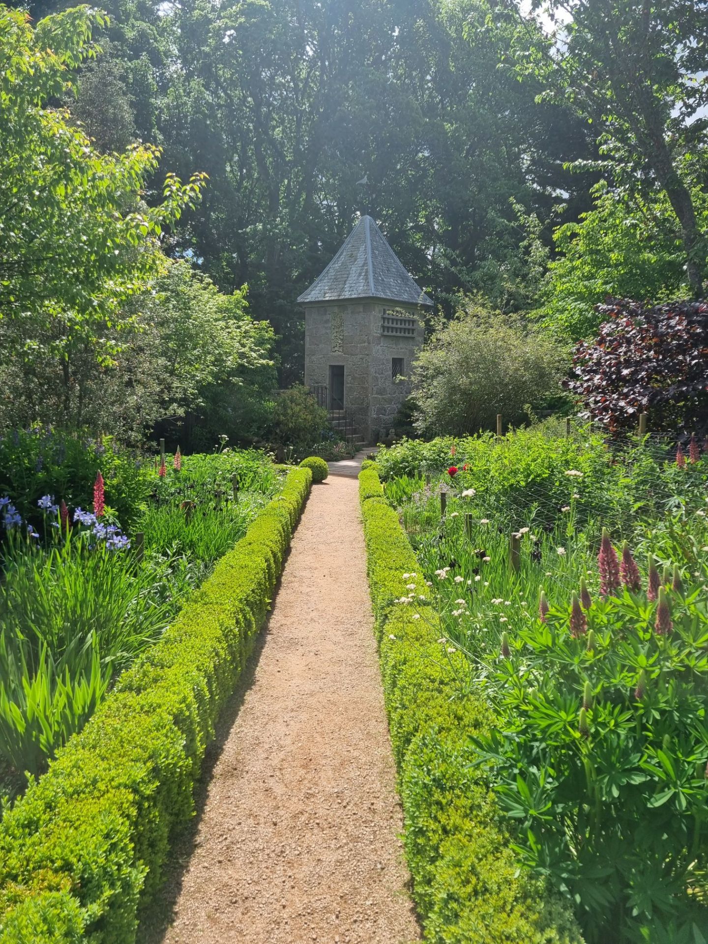 Crathes Castle in the Scottish Highlands – Charis White Interiors